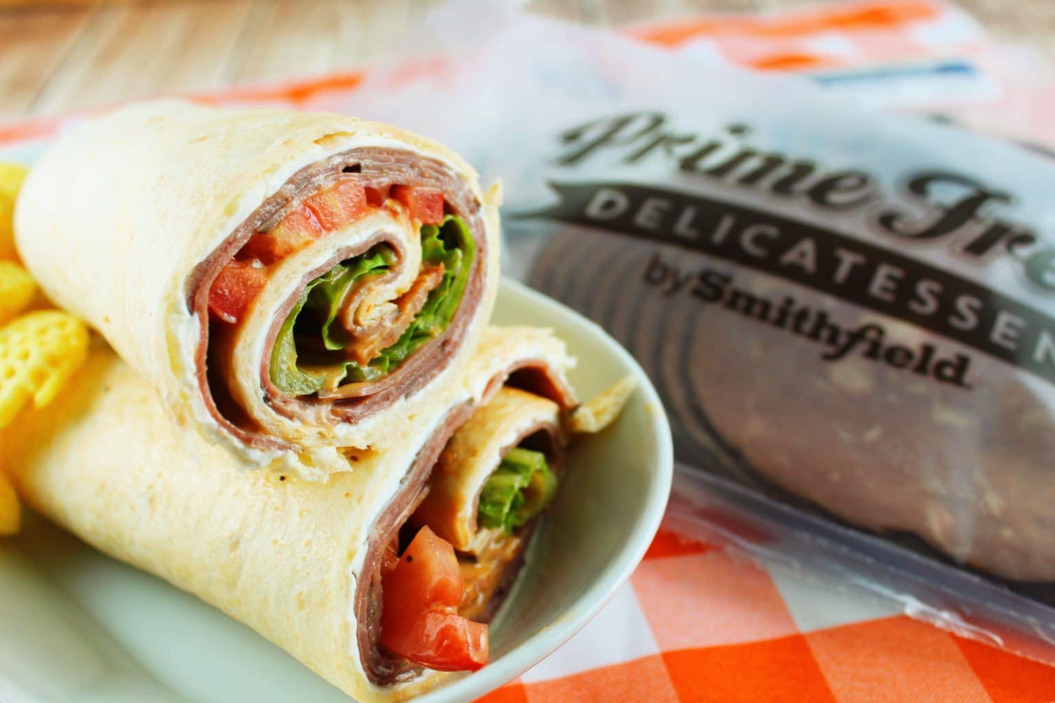 BLT Roast Beef Wrap - The Food Hussy