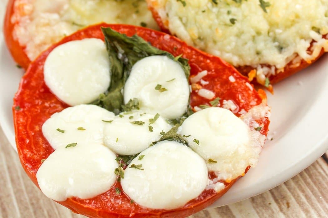 Air Fryer Cheesy Tomatoes - The Food Hussy