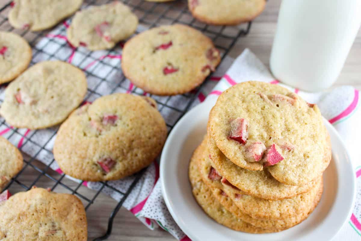 Rhubarb Cookies - The Food Hussy